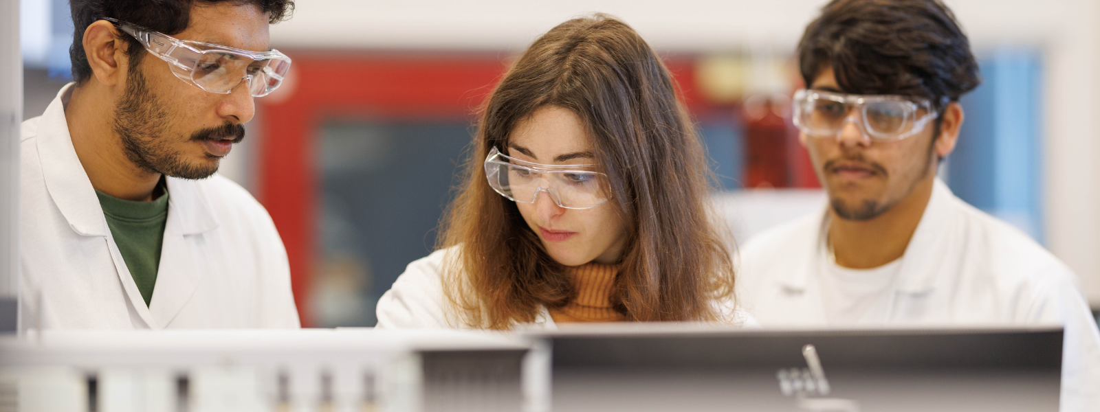 Study | School of Chemistry and Chemical Engineering | Queen's ...